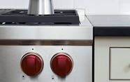 821175 30 Gas Range Red Knobs 821175 30 Gas Range Red Knobs