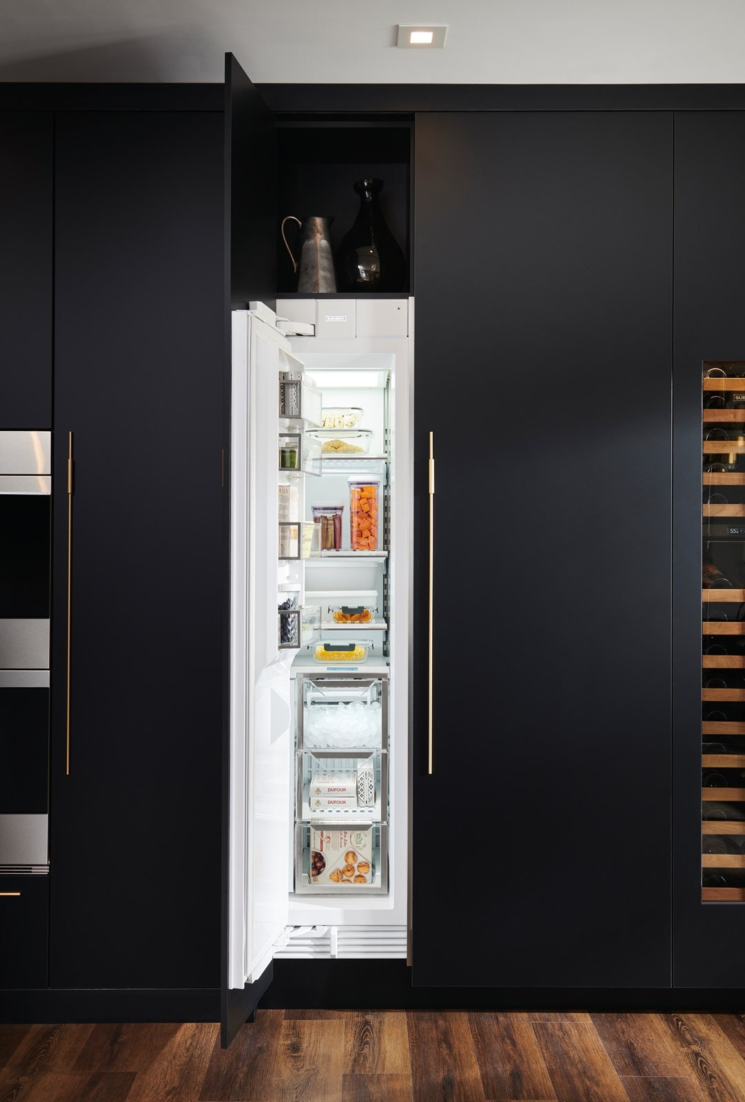 Sub-Zero 18 inch Freezer Column Ice Maker (DEC1850FI)