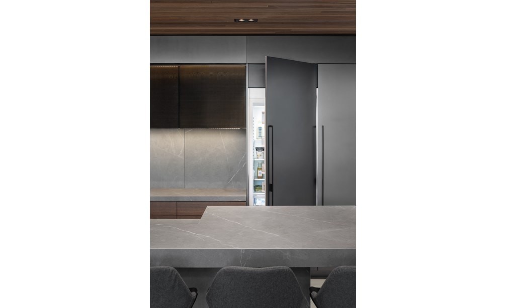 Sub-Zero, Wolf, and Cove KDC Finalist | Living Lounge