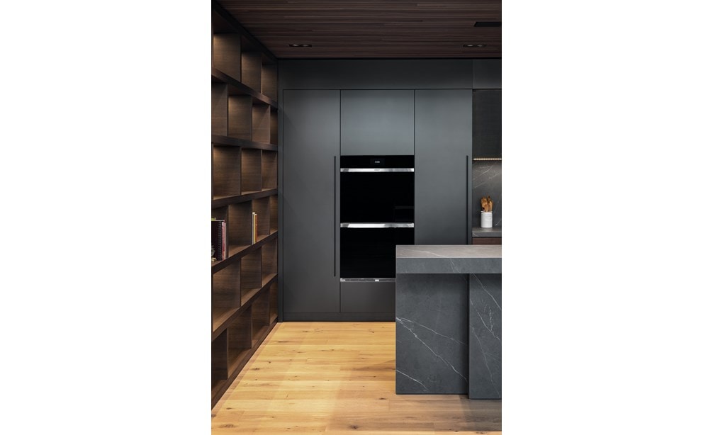 Sub-Zero, Wolf, and Cove KDC Finalist | Living Lounge