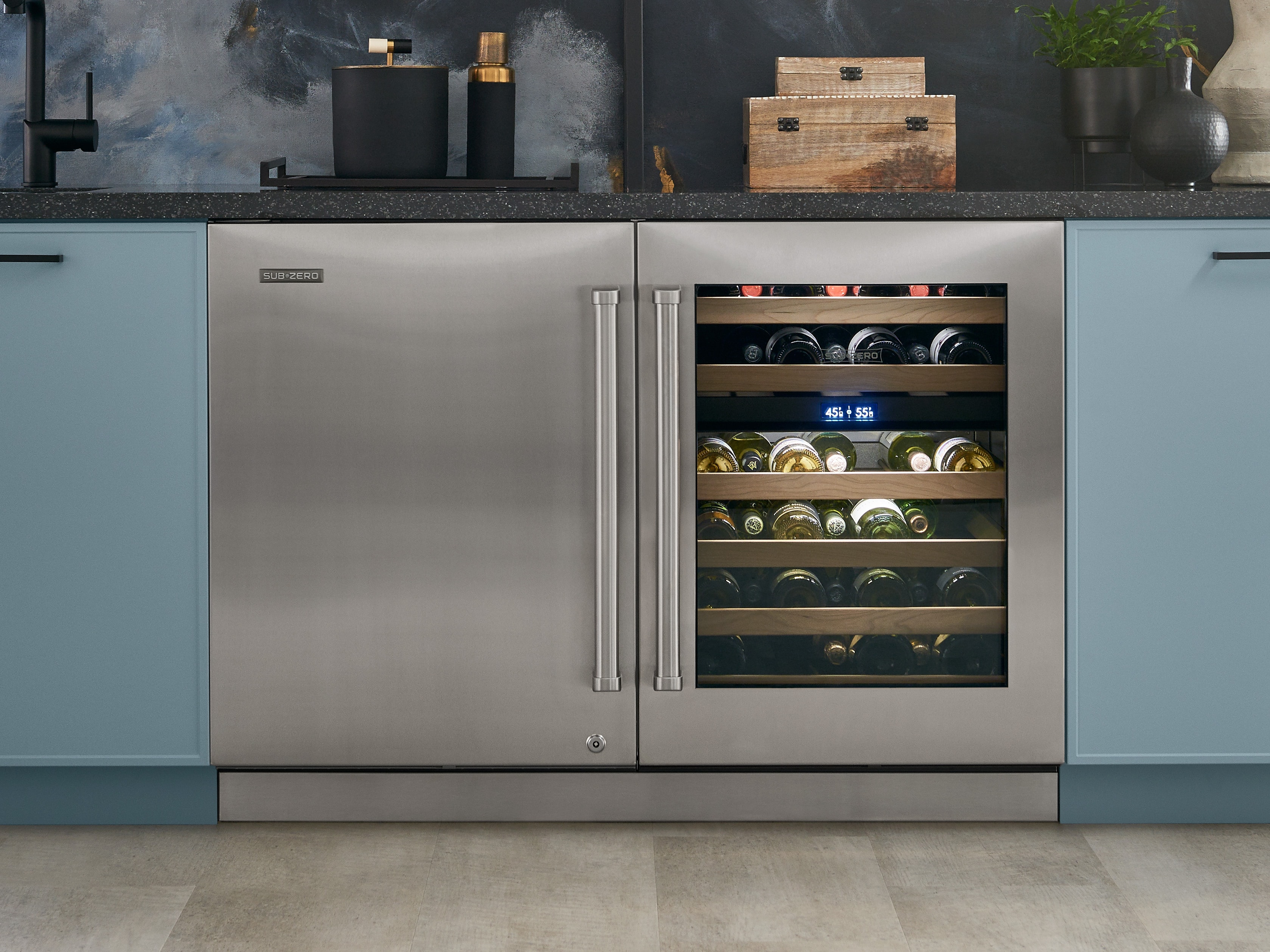 Sub-Zero Accessories|Stainless Steel Dual Kickplate 7042655