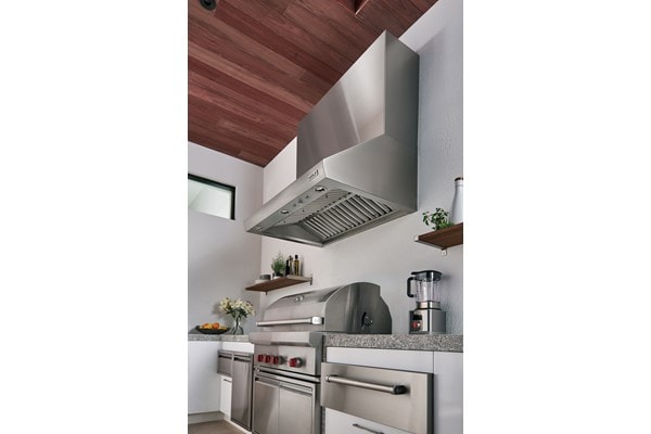 Kitchen Range Hoods | Kitchen Vent Hood | Wolf Appliances